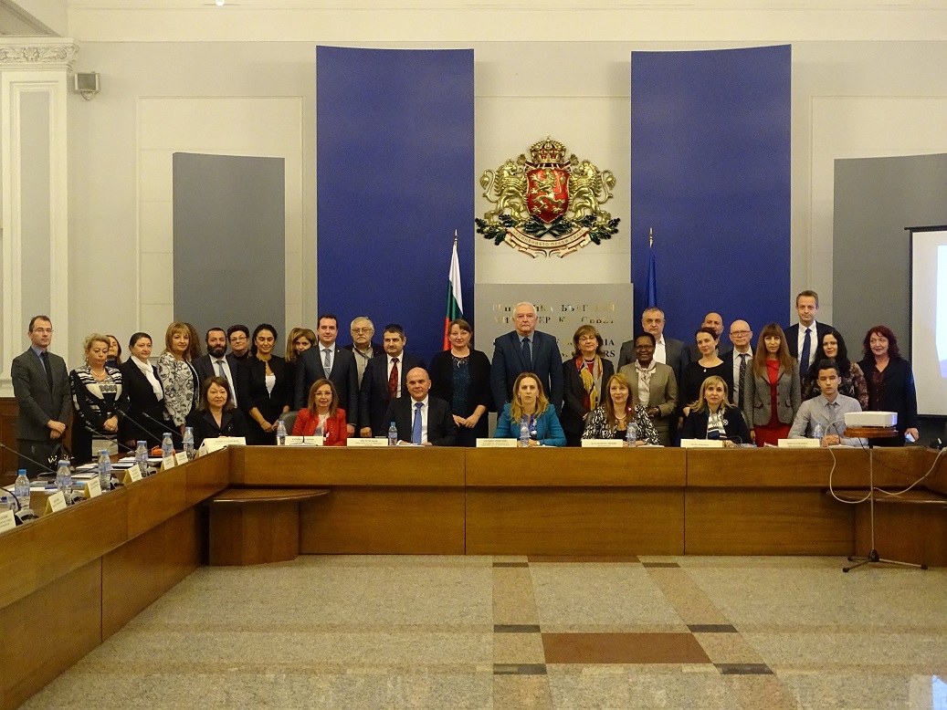 Отбелязване на 30 ата годишнина от приемането на Конвенцията на ООН за правата на детето Cross Bg