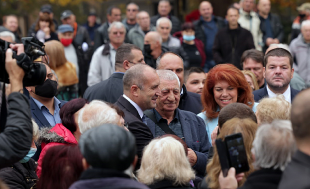 Радев в Димитровград На 14 ноември българите ще покажат че времето на шайката е приключило